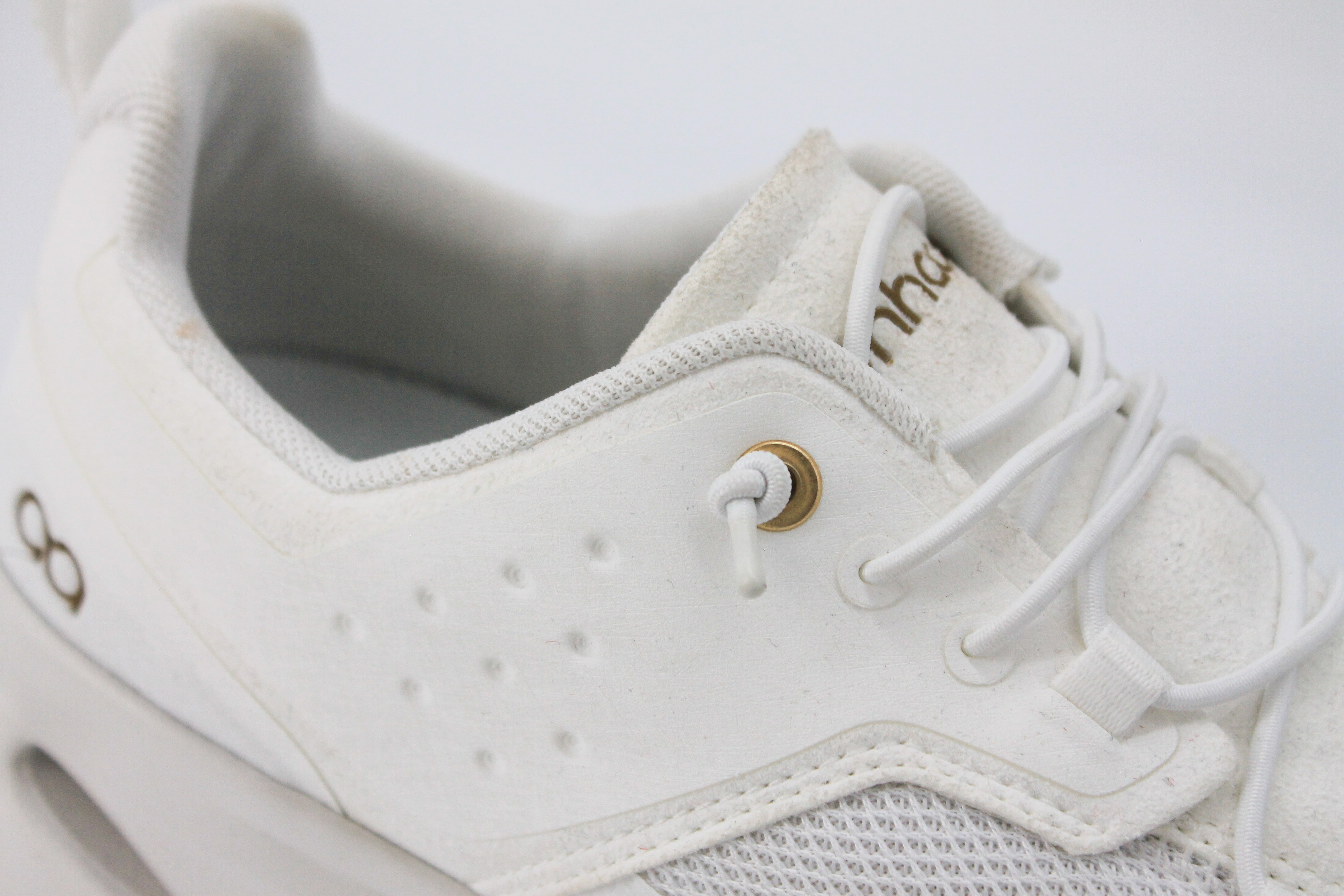 Ten Haag 0001 White – Shoe Style International